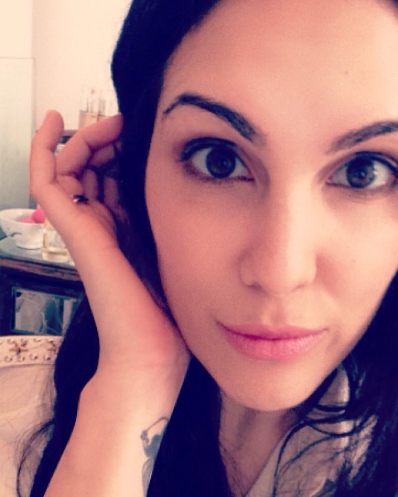 The Ultimate Carry On Hacks for Beauty Junkies - The Travel Hack