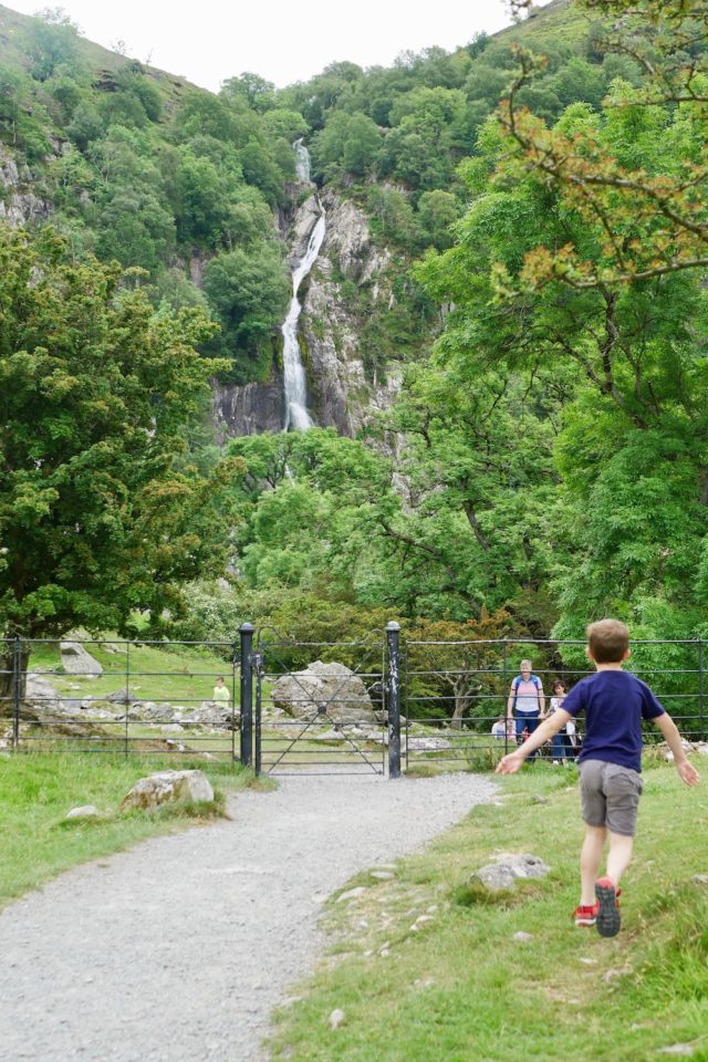 Aber Falls: 10 things you need to know about visiting Aber Falls ...