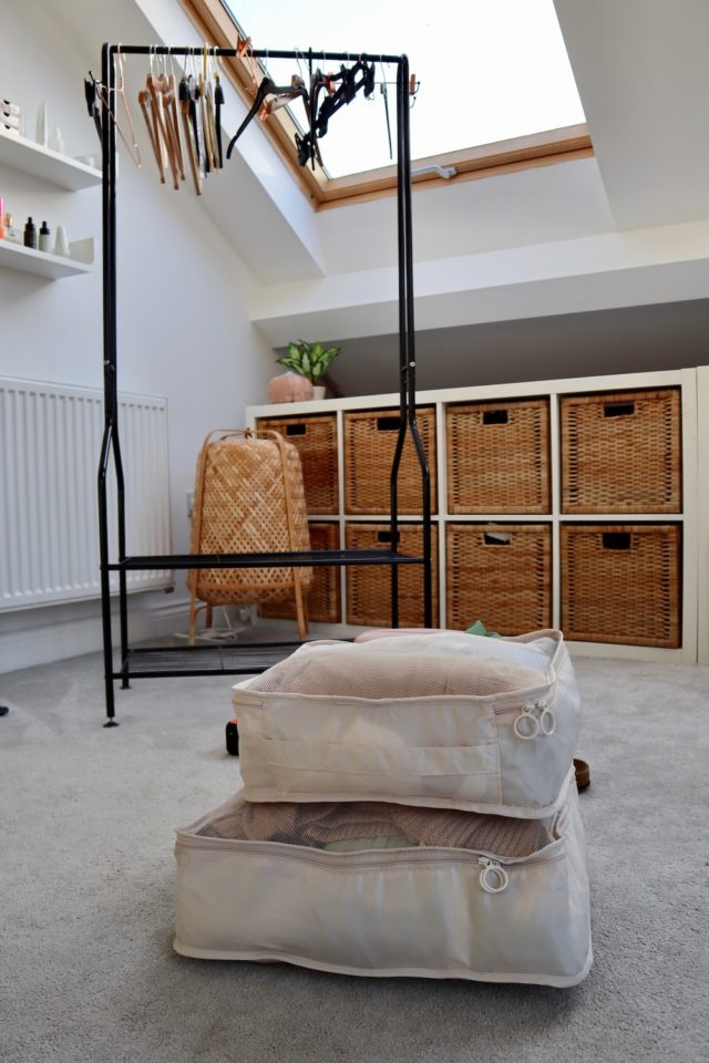 10kg luggage example + bags to use + how to fit everything in! - The ...