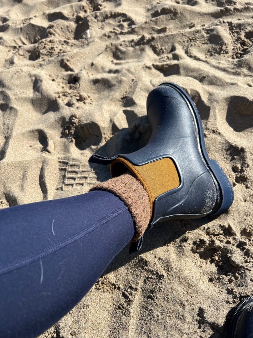 What to wear camping: Women’s camping clothes and camping outfit ideas