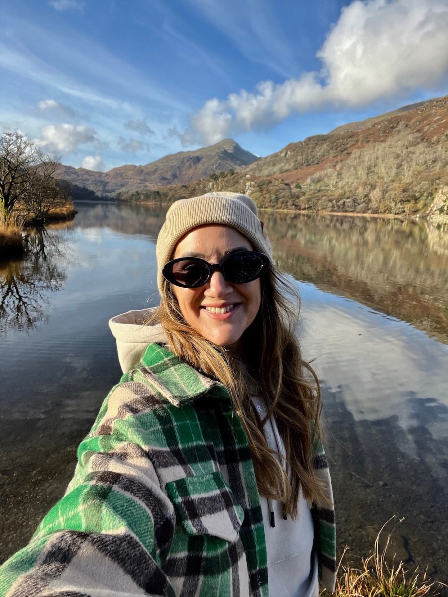 What to wear camping: Women’s camping clothes and camping outfit ideas ...