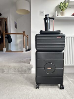 Airline cabin baggage size Ryanair: Everything you need to know - The ...