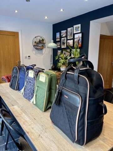 Airline cabin baggage size Ryanair: Everything you need to know - The ...